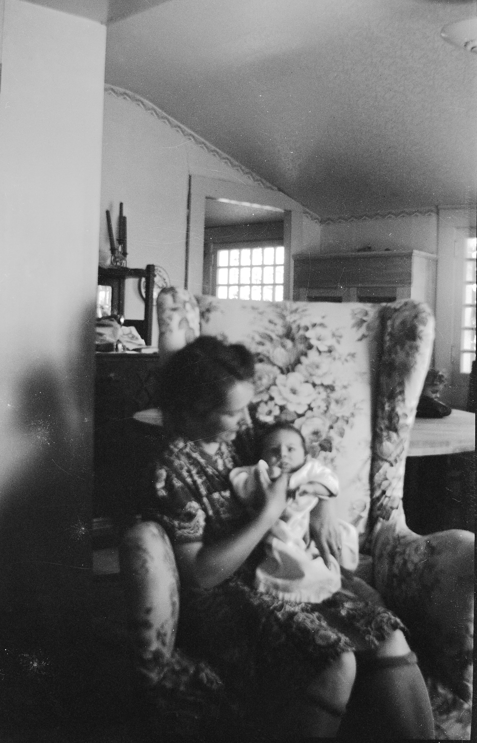 Inside ranch house, Sayre Dodgson, Ted Cooney – Sunnyshore Studio